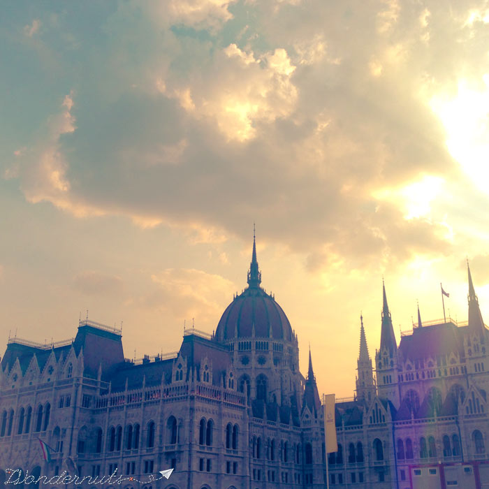 Budapest: It's Pretty - The Wondernuts